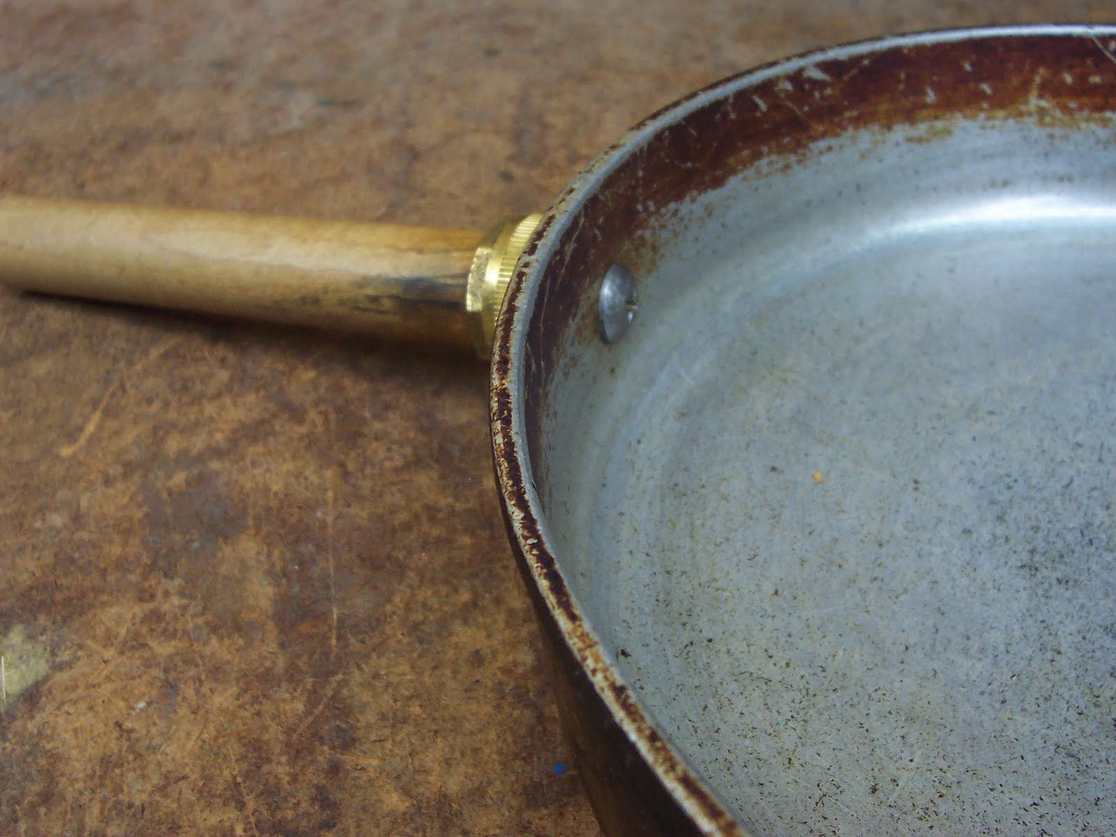 Rouge River Workshop: A Frying Pan Handle