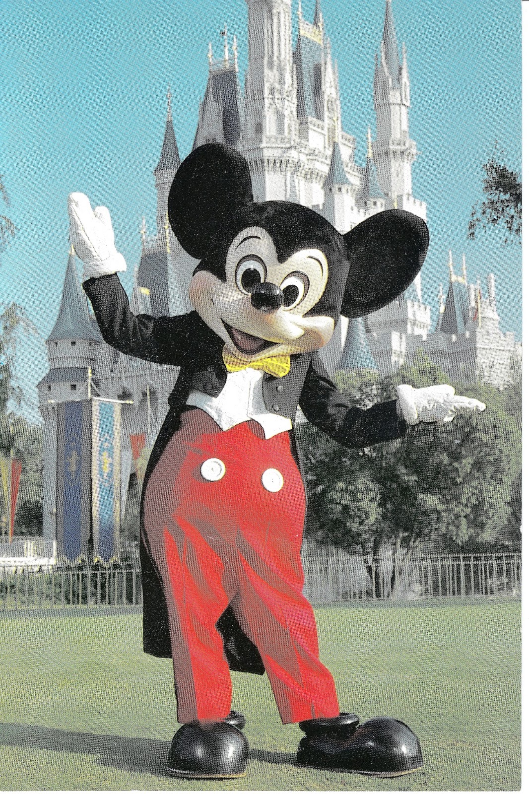 Disney Avenue: 91 Vintage Disney Postcards You Have To See