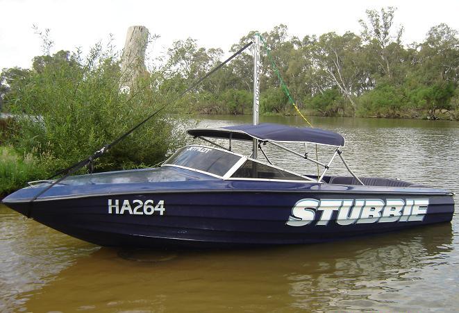AUSSIE SKIBOATS: STUBBIE