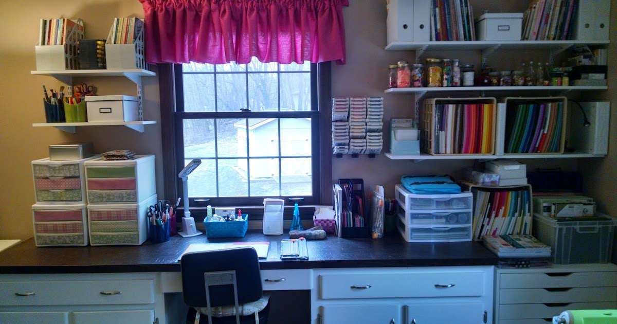 Playing with Paper: Craft Room Tour