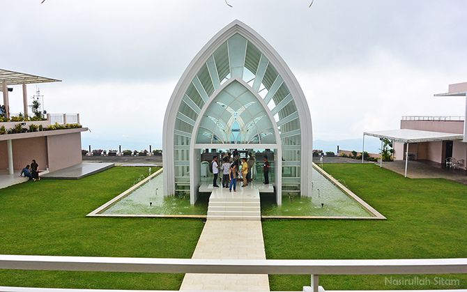 La Kana Chapel: Tempat Pernikahan Romantis di Bandungan, Semarang ...