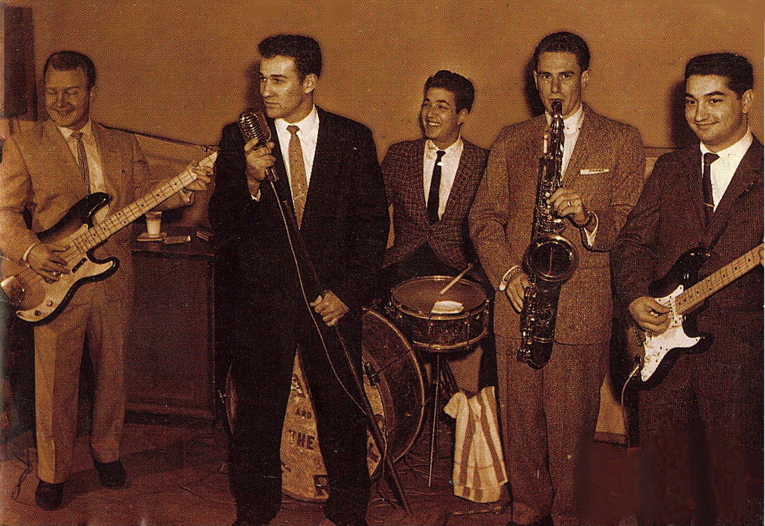 WHITE DOO-WOP COLLECTOR: BOBBY PAGE & THE RIFF RAFFS_Sweet Surrender