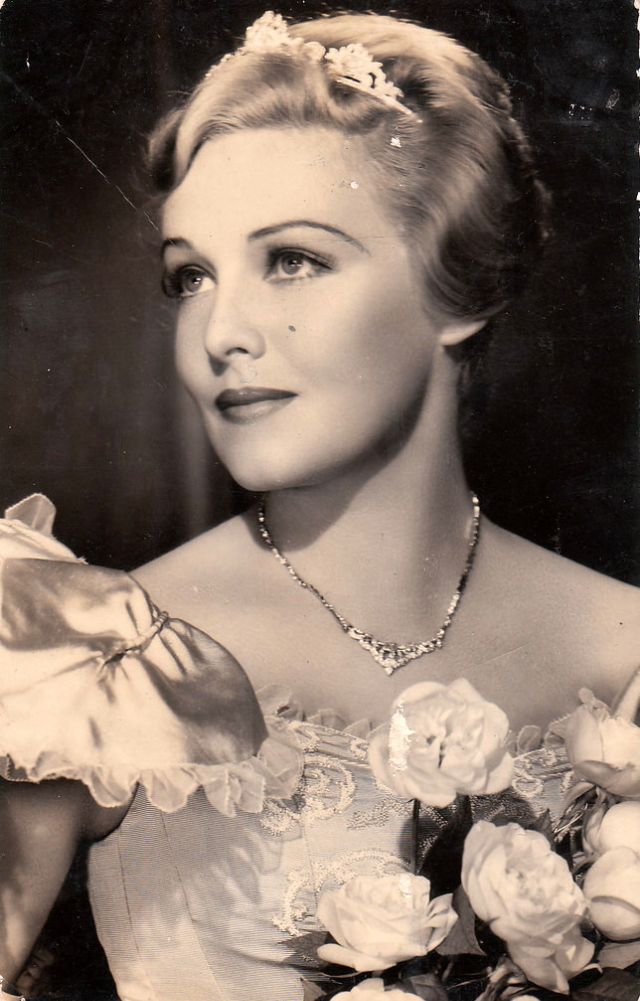 Madeleine Carroll: The Highest-Paid British Actress in the World in the ...