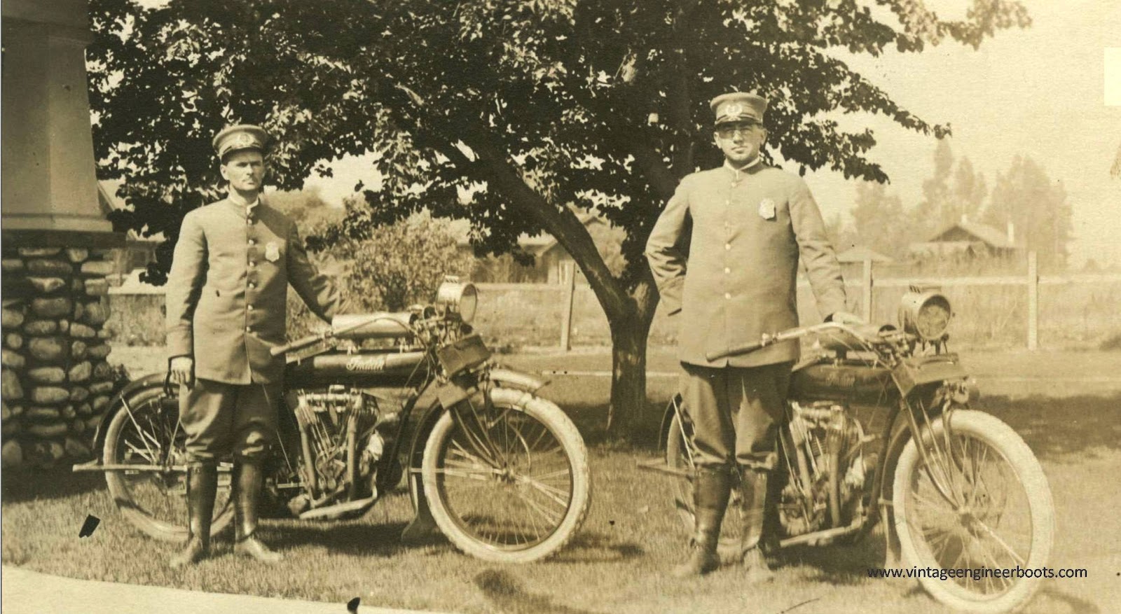 Vintage Engineer Boots: April 2012