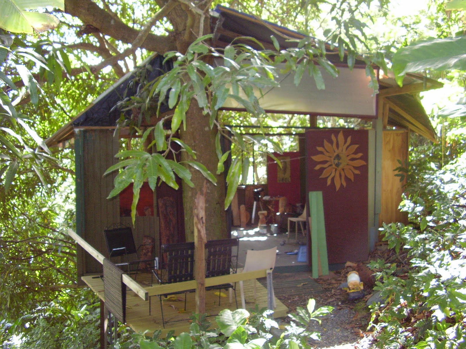 Eco Farm Puerto Rico: Tree House Workshop/Communal Area