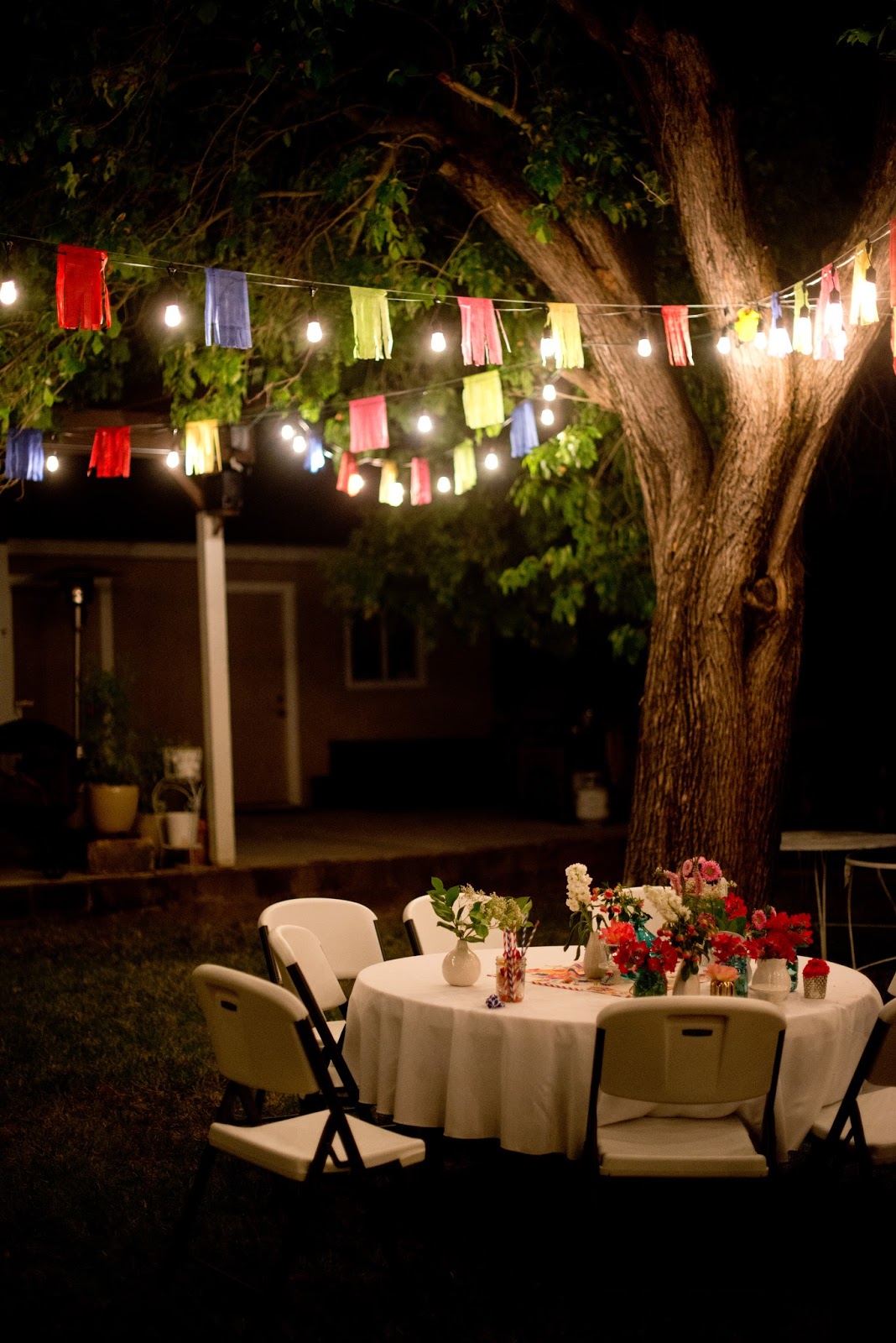 Domestic Fashionista: Colorful Backyard Birthday Soiree