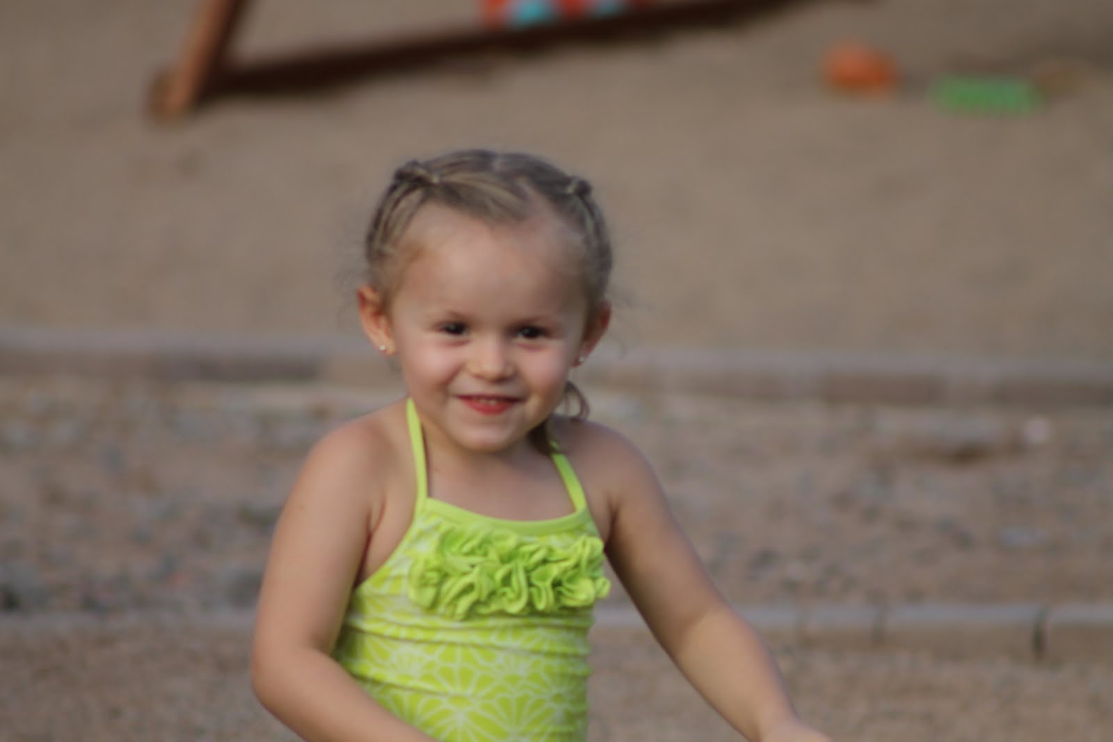 The Fitts Fam: New pictures of Riley and Kennedy!!!