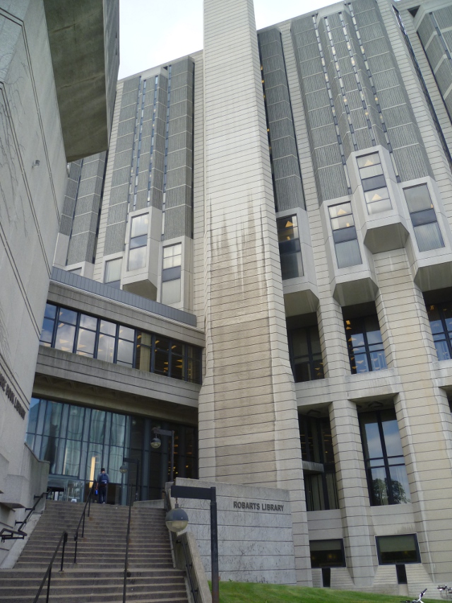 VPL Quest: University of Toronto Robarts Library