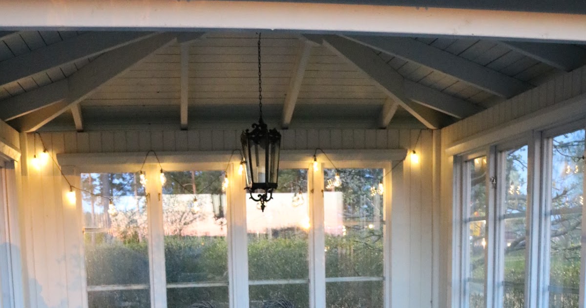 Vitt hus med vita knutar: Ljumma Sommarkvällar...