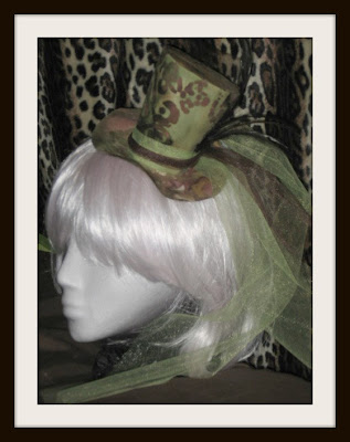 Tiny Hats Weekly: June 2011