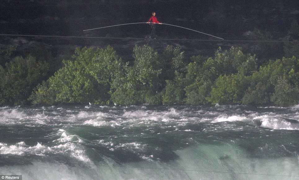 Posted by captain tarek dreams at 4:27 PM