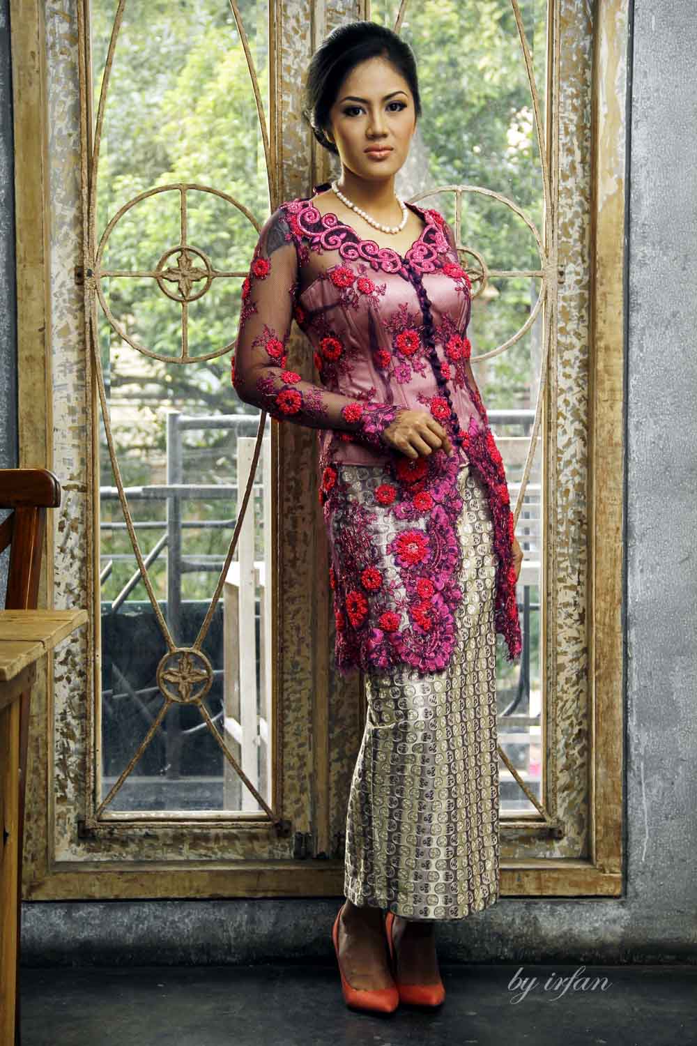 CRAZY NO PLAY by Fei: Kebaya