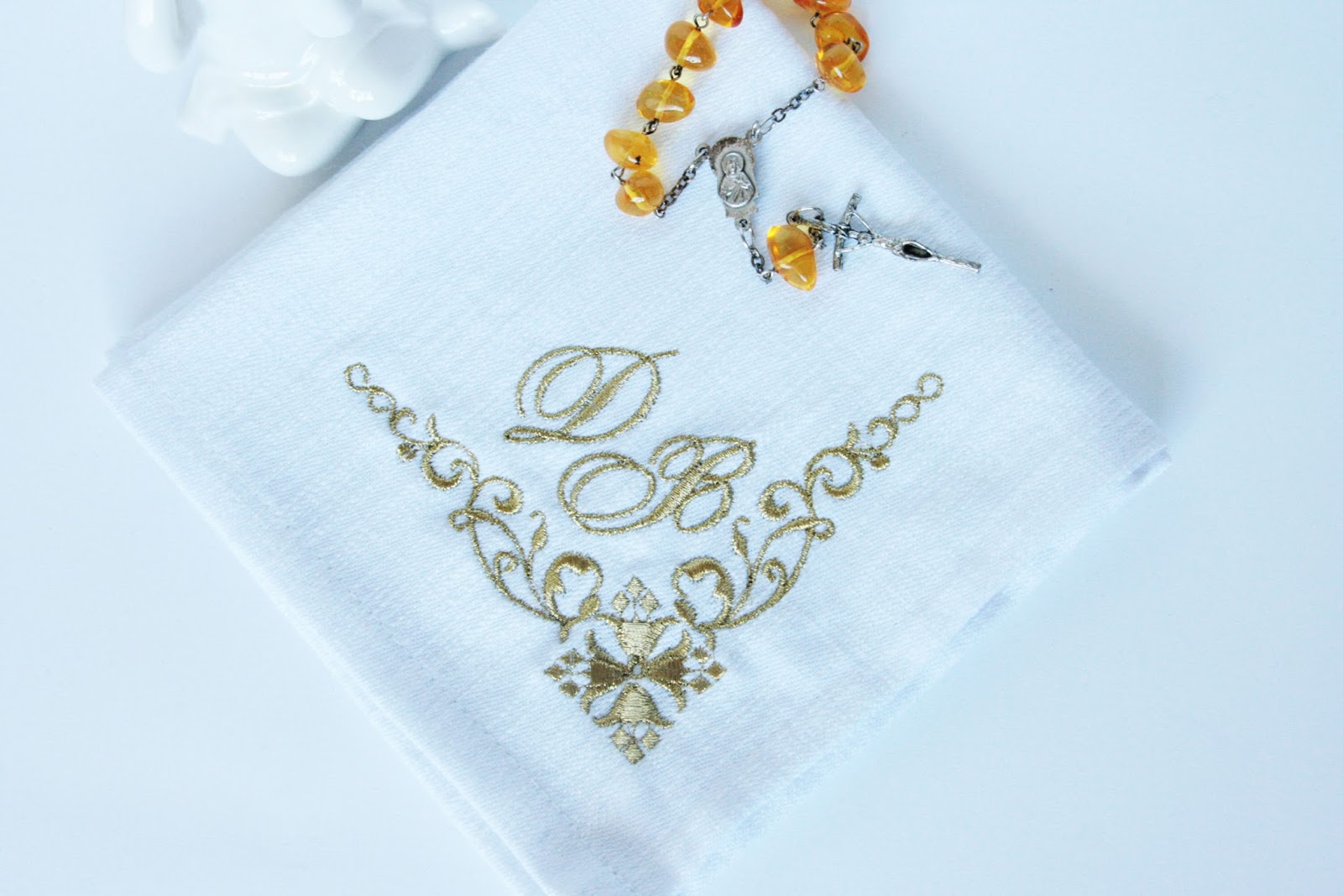 Siuvinėtų dovanų dirbtuvėlės: Siuvinėta servetėlė krikštynoms