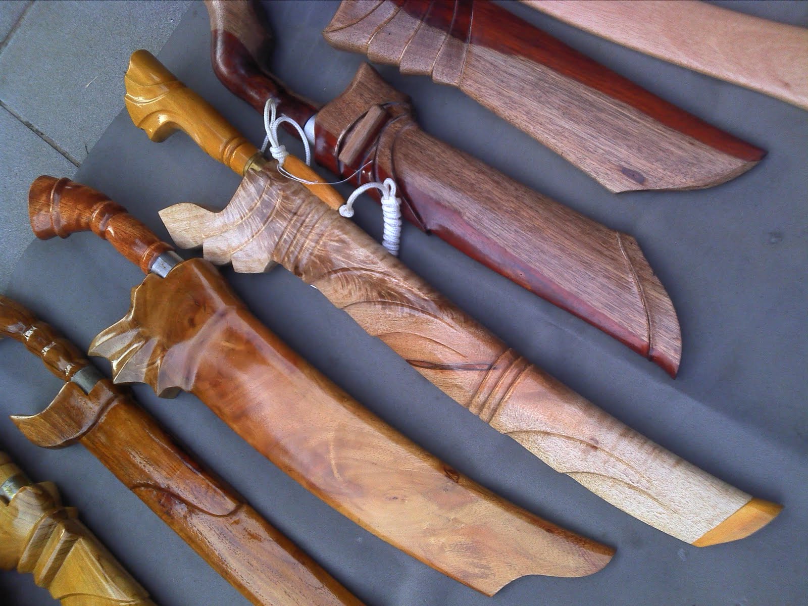 Koleksi Pisau, Parang Dan Golok: Parang Di Tamu Jumaat 29/04/2011