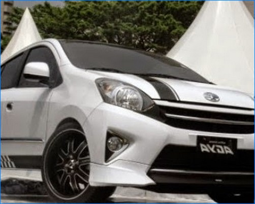 Modifikasi mobil agya terbaru trd tipe g warna merah silver putih ceper ...