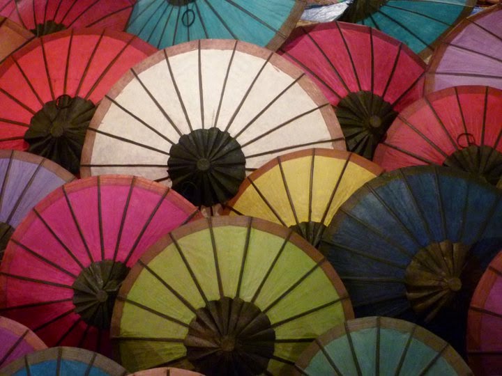 Travel - Posh Backpacking around South East Asia - Roses and Rolltops