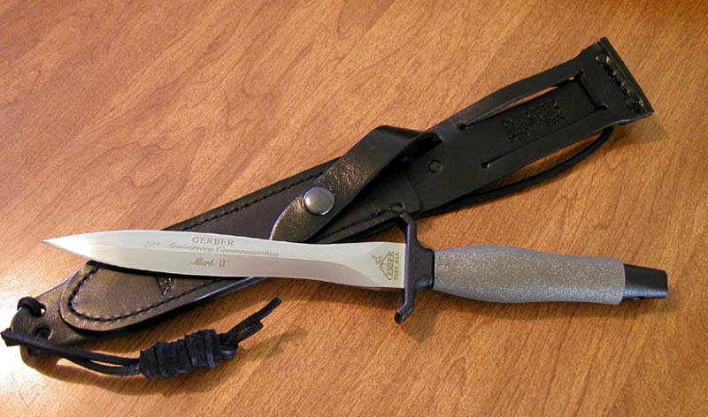 welcome to the world of weapons: Gerber Mark II