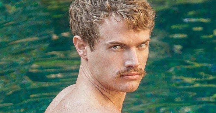 kenneth in the (212): Brody Harris' Bubble-Butt Makes a Splash