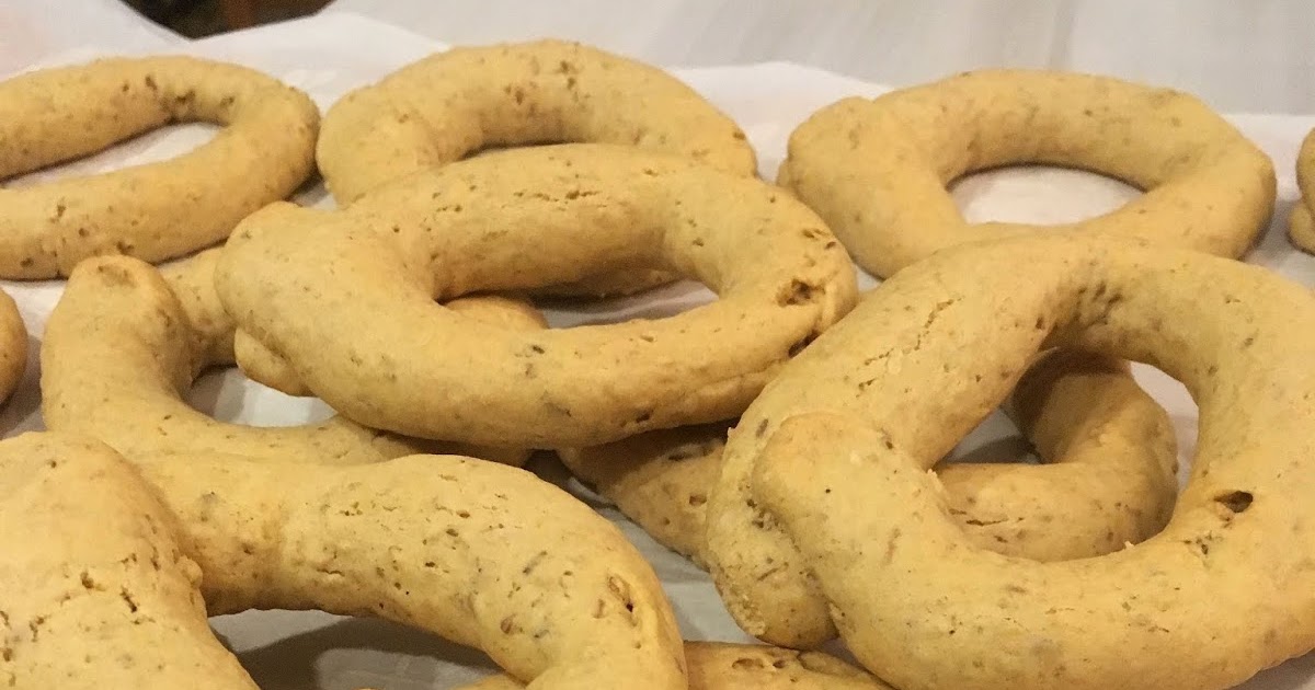 Wade's Global Kitchen: A Different Type of Lebanese Kaak