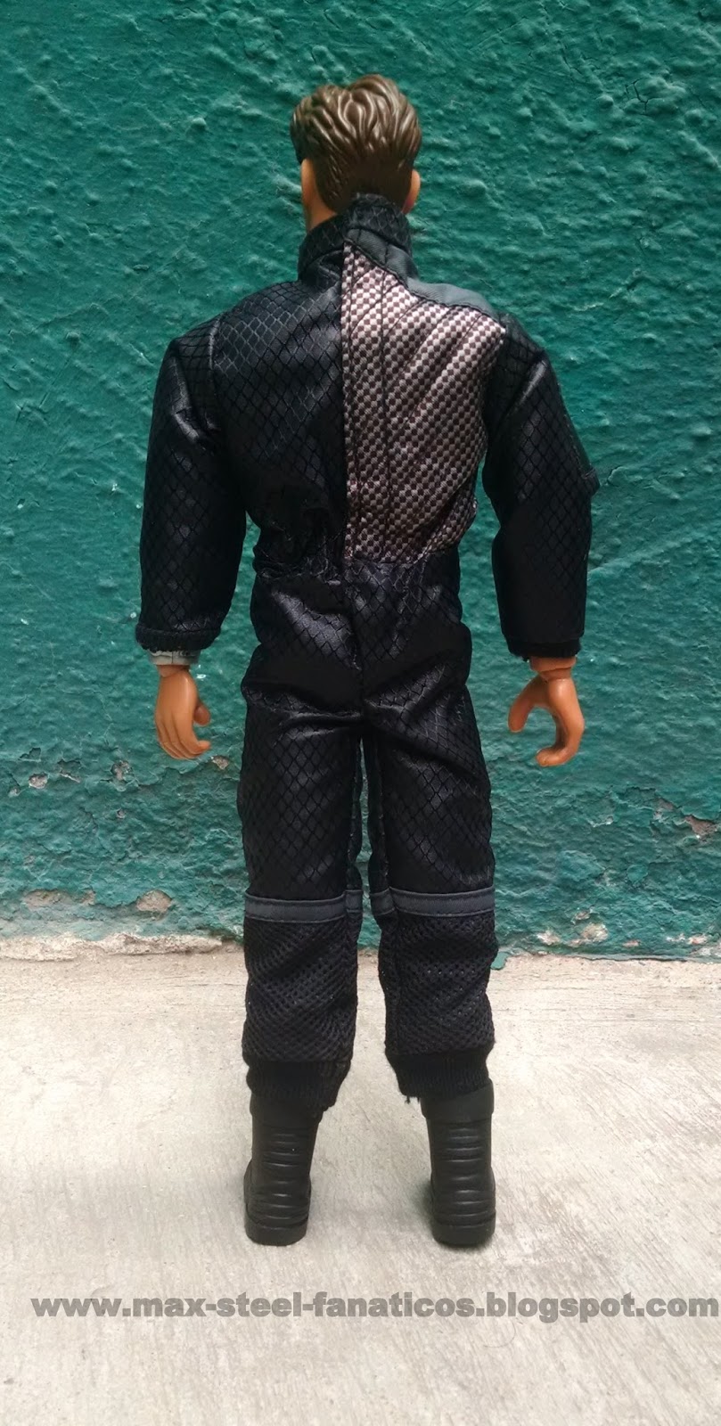 Max Steel Fanáticos: Max Steel Night Combat: Detalle a detalle