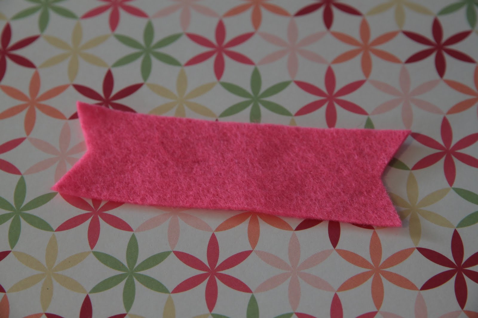 simple Serendipities: Felt Bow Tutorial