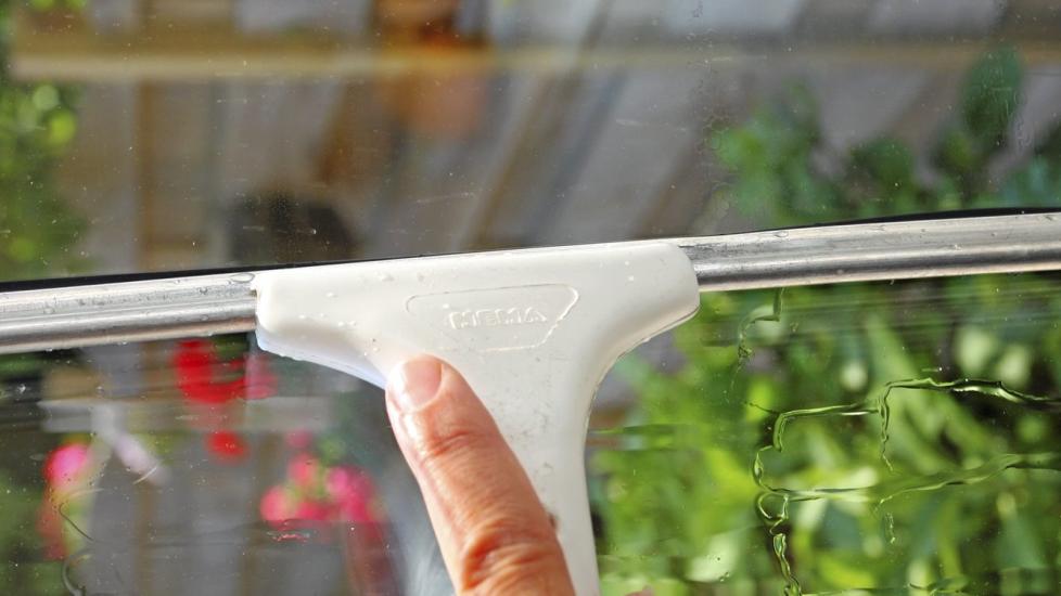 Skåleviketoppen: Rydding og vasking