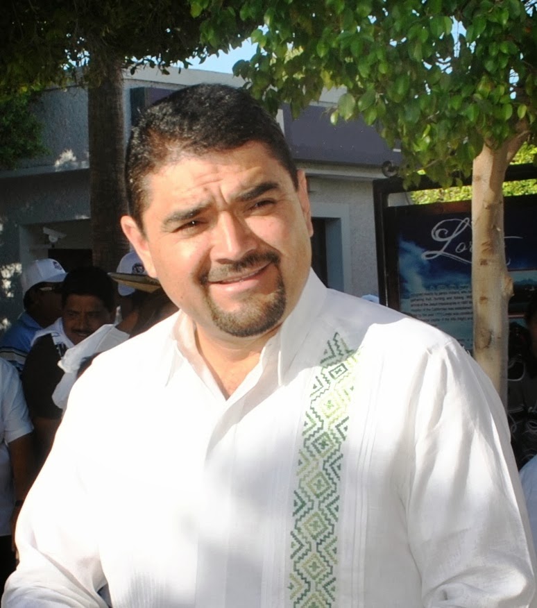 Temas y sucesos // Diálogos : 01/26/14