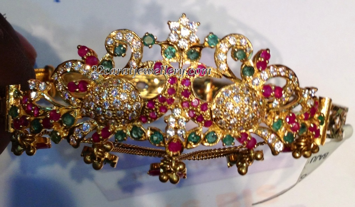 Armlet with Gemstones - Jewellery Designs