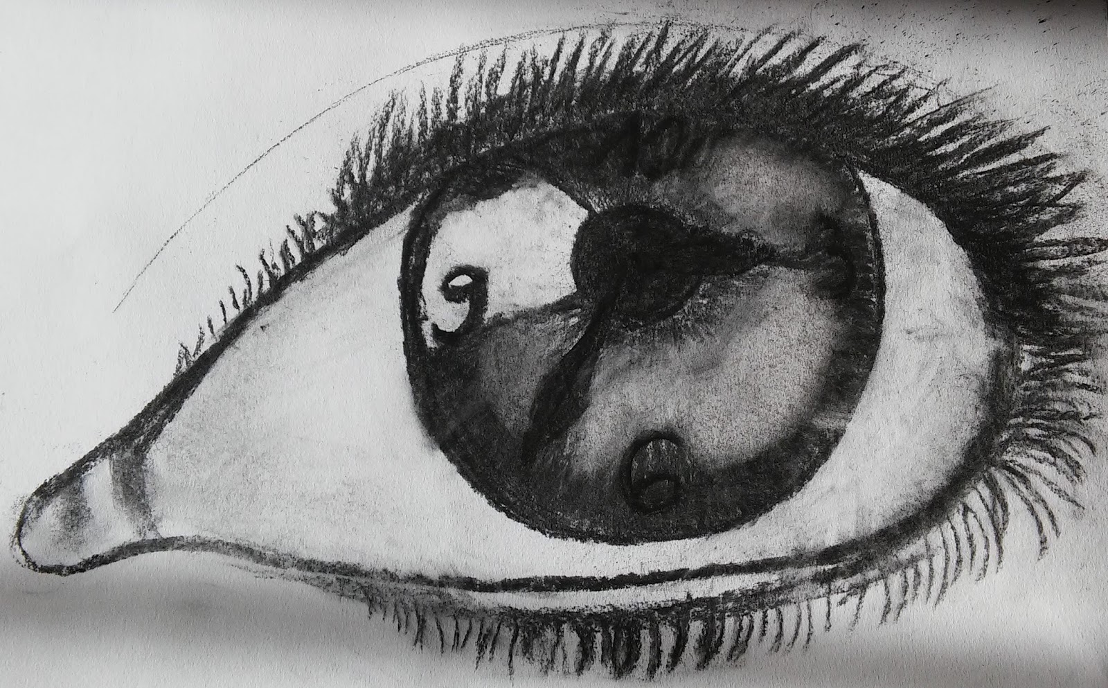 Charcoal drawing - human eye / Kresba uhlem - lidské oko