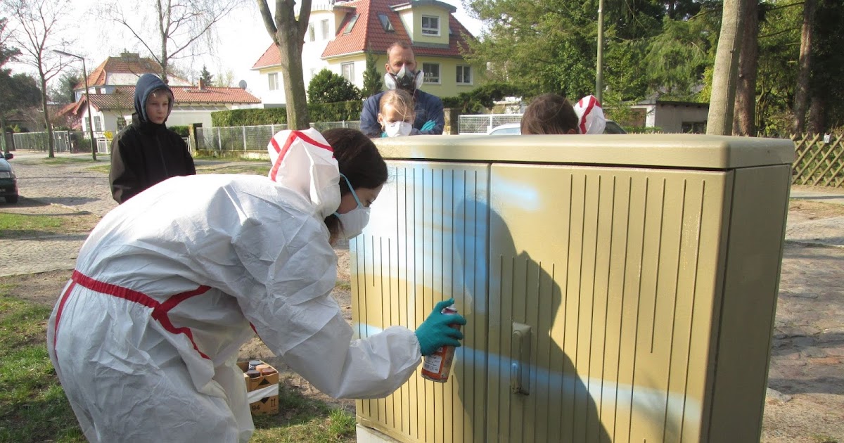 Stromkasten-Styling: Das erste Mal Kästen besprühen