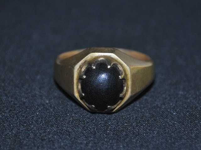 WatuWatuKu Collections: Batu Fosil Kayu