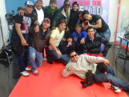 NOTICIAS Y EFEMERIDES MUSICALES Y DEL CINE: PACHALO INUNDA AL CARNAVAL ...