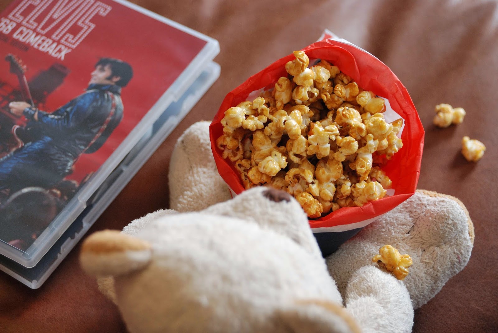 Pauline à la crème anglaise: Popcorn au caramel, façon popcorn Baff