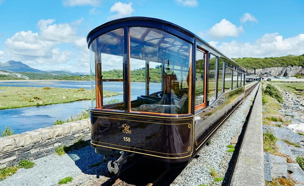 'Along These Tracks' Train Photos Site : Photo Ffestiniog Railway's New ...