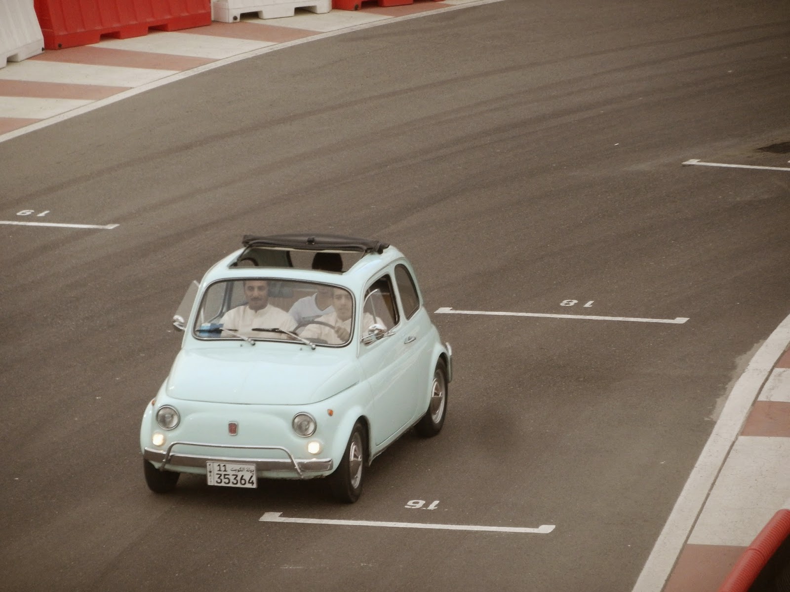 Kuweight 64: GREAT BRITISH AUTOMOTIVE SHOWCASE AT SIRBB CIRCUIT