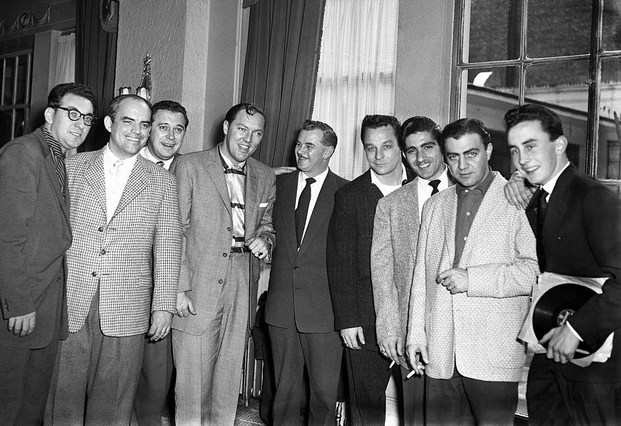 Let's Keep the 50's Spirit Alive!: Guitarist Danny Cedrone died ...