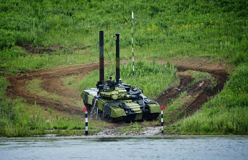 SNAFU!: Russian Heavy Armor river crossing ops.