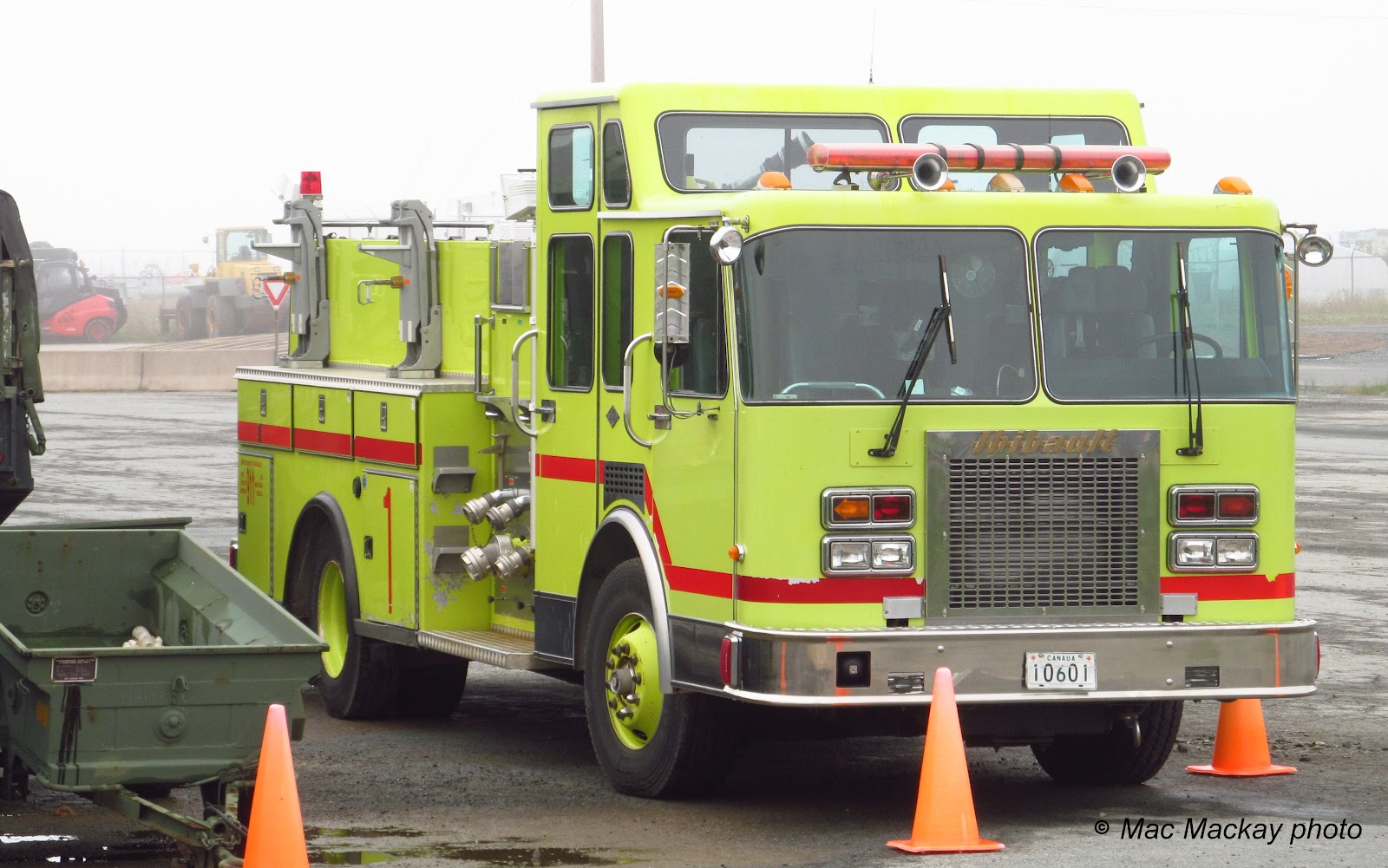 Truckfax: CFB Halifax Fire Apparatus