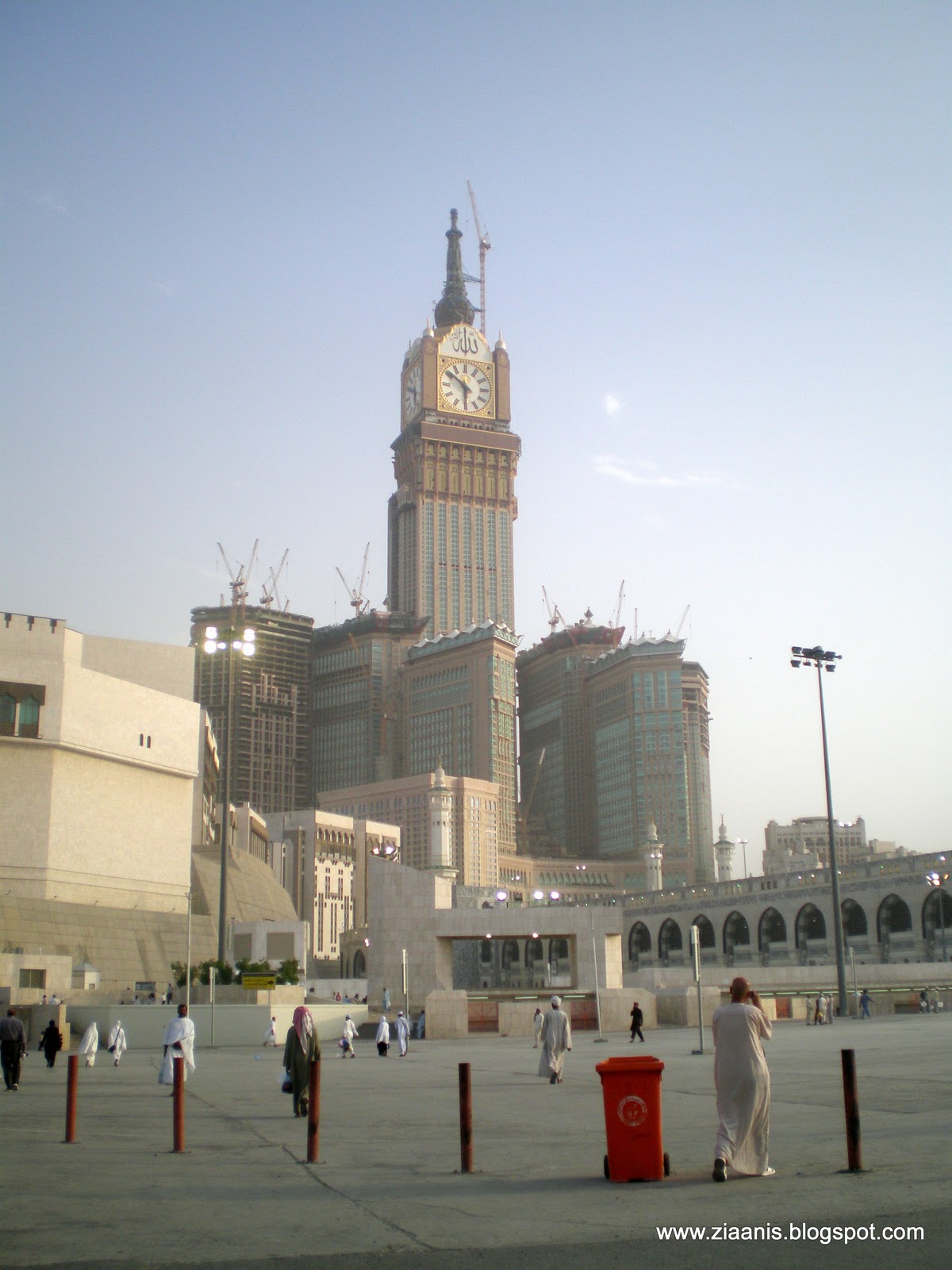 Zia Anis: Umrah Part2-Kota Suci Mekah