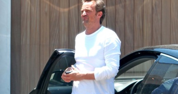 Matthew Perry and His Porsche Panamera - World News Cars