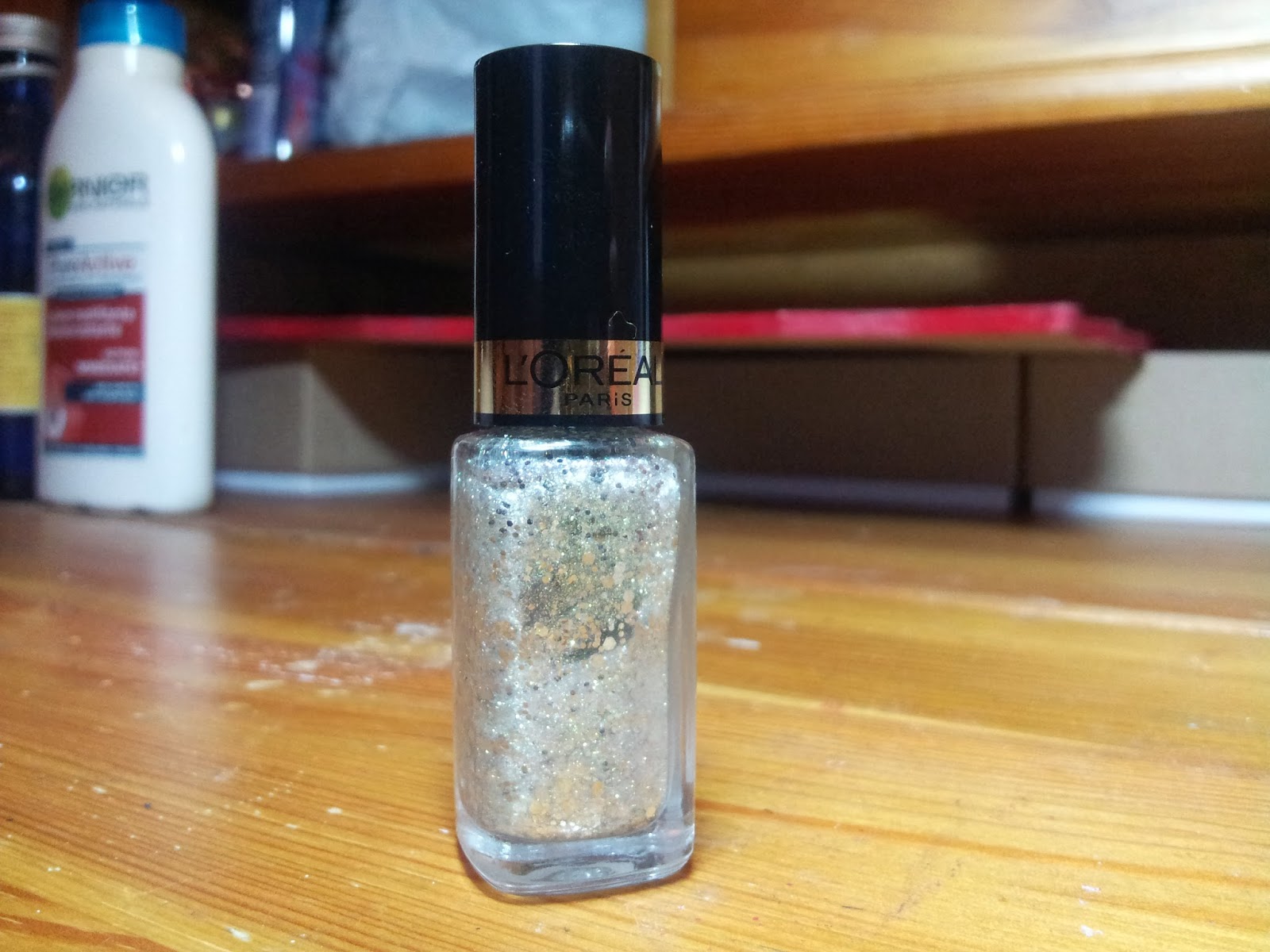 Quaque die: Vernis de fêtes - 3# L'Oréal Paris, Color Riche