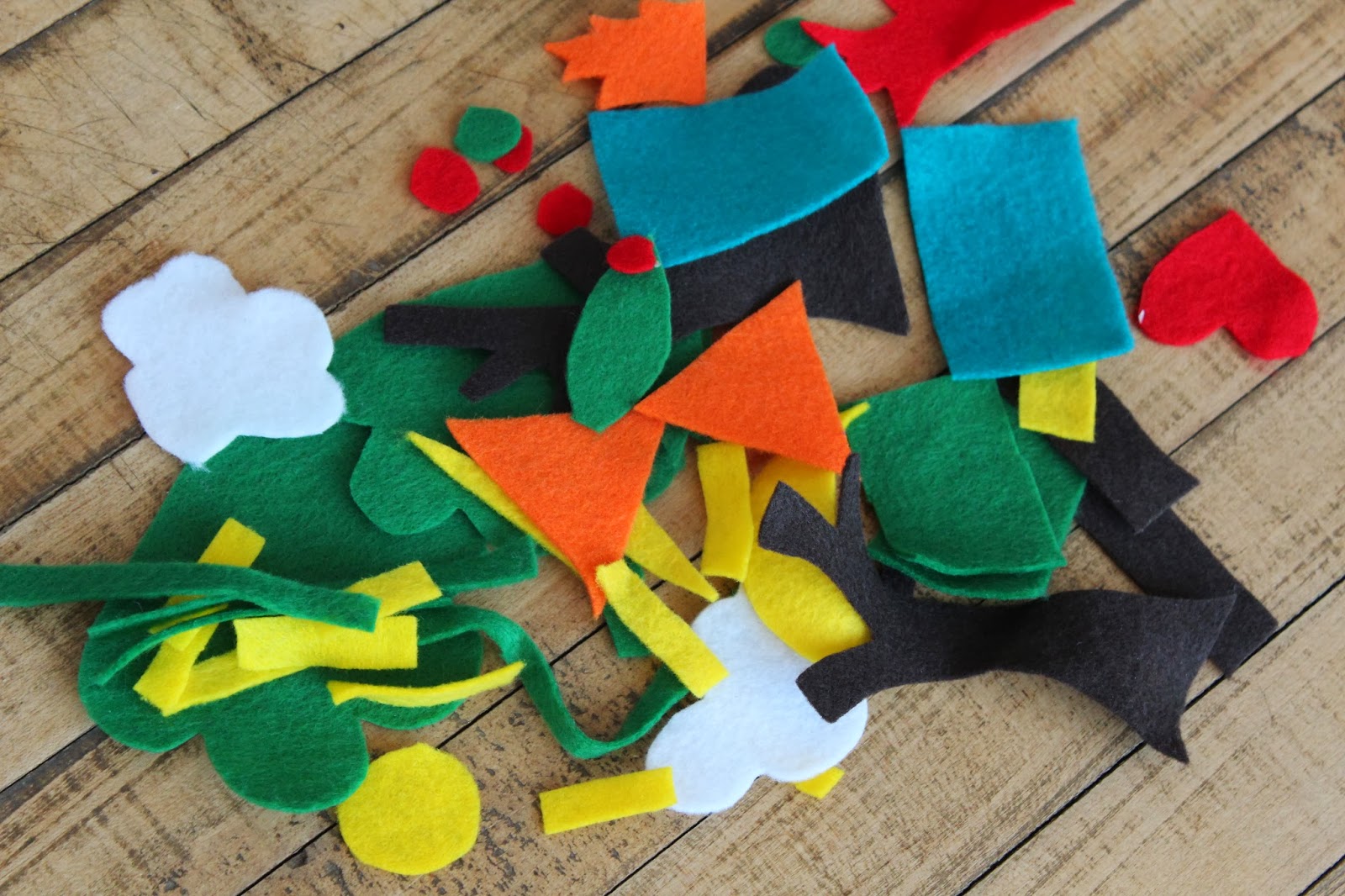 The Blue Barn: Fuzzy Felt Board