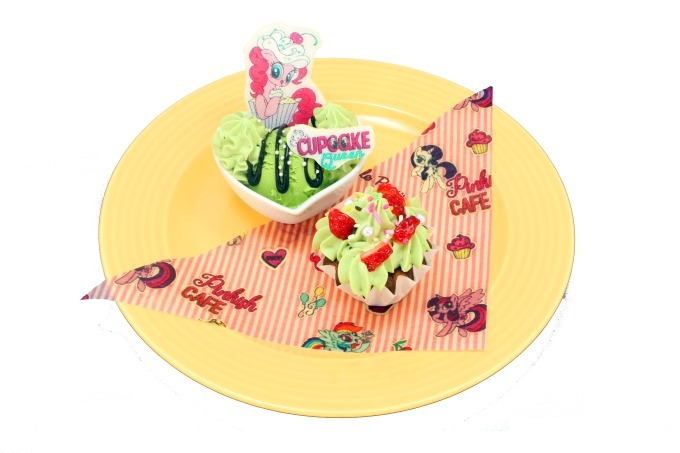 Equestria Daily - MLP Stuff!: "My Little Pony: Pinkish Cafe" Rides ...