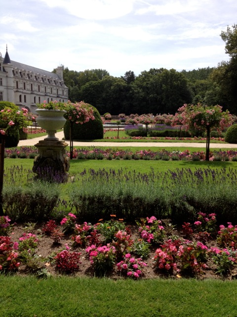 History Undressed: Castle of the Week: Chenonceau: The ladies’ chateau