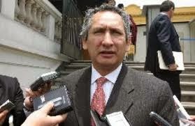 Hechos y argumentos: RENÉ CORNEJO SERÍA EL NUEVO PREMIER