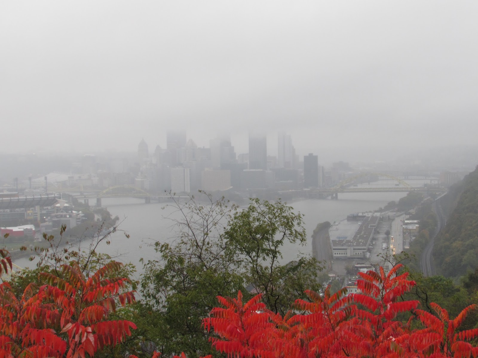Autumn Views in Pittsburgh: Fall Colors, Fireworks, Heritage Festivals ...