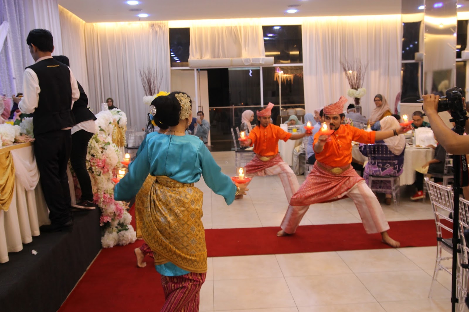 Pakej Perkahwinan, Hari Raya, Live Band Tradisi | Tarian | Singapura ...