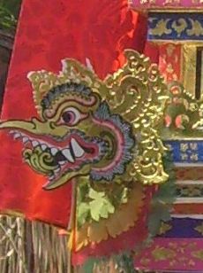 agungjayack@ gmail.com: Dominasi Ornamen Patra Punggel Pada Bangunan ...