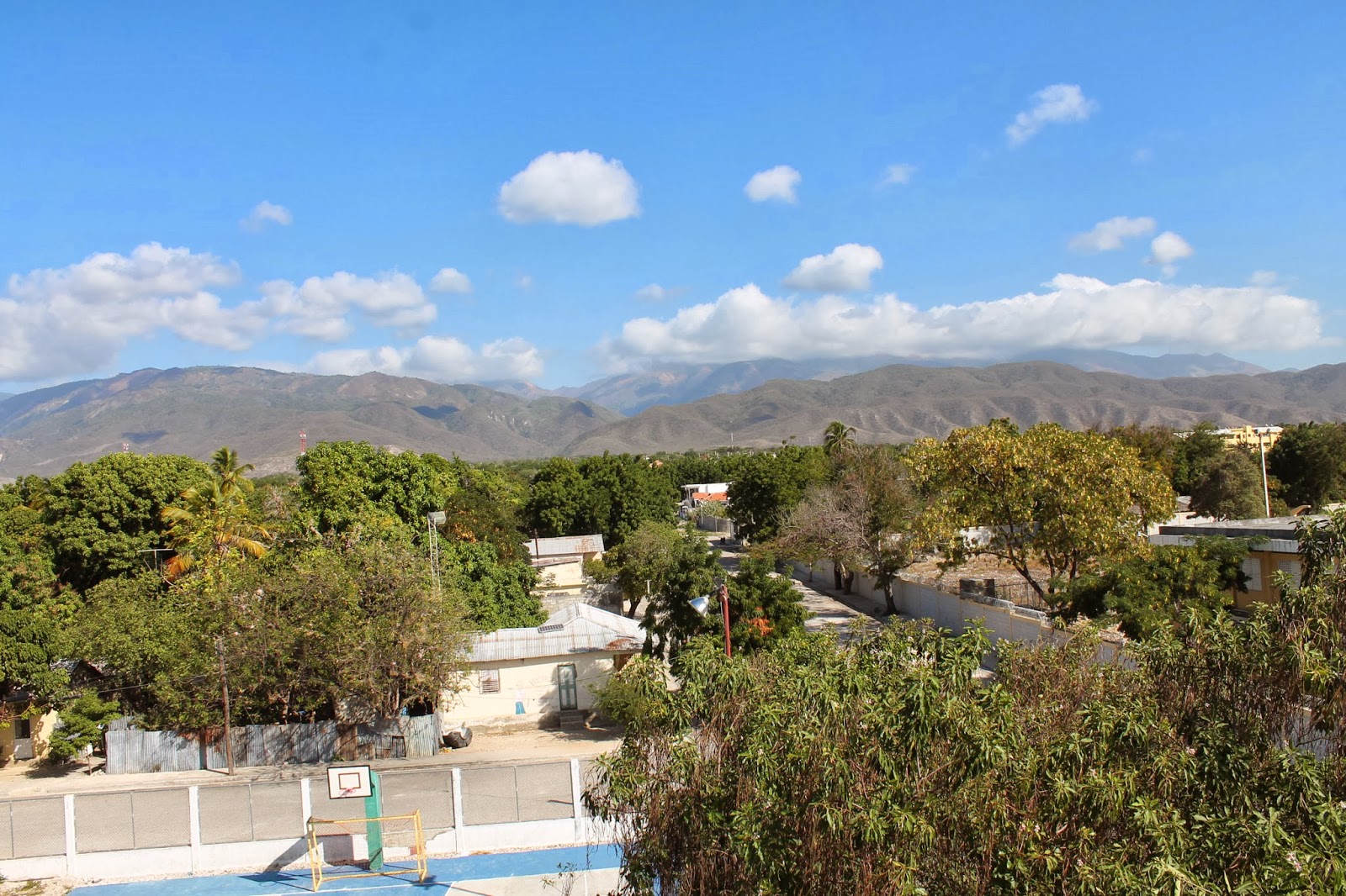 Imagénes mirando al norte de Neiba. | EL FUTUTO