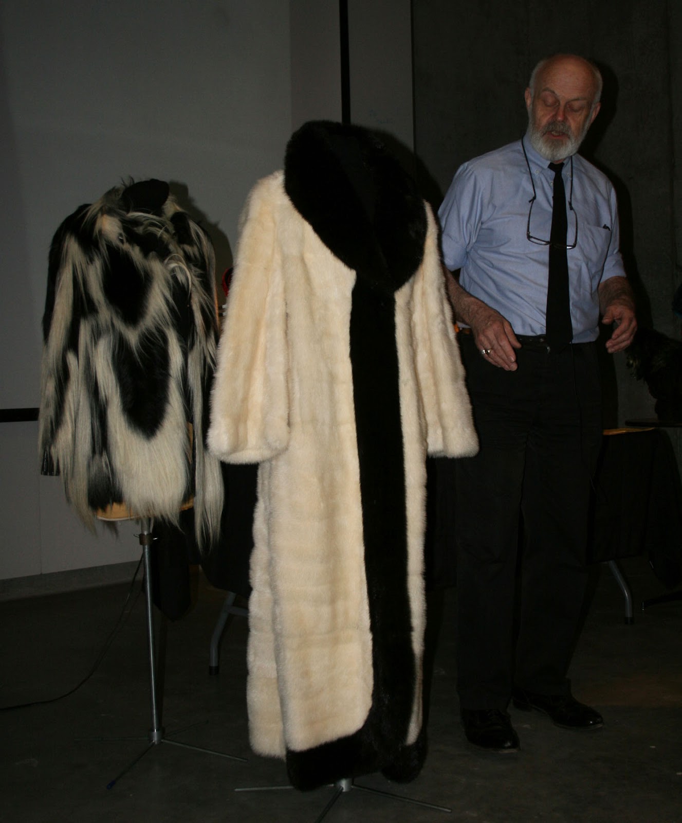 FAUNA IN FASHION - The Exploitation of Animals for Beauty | Clothes ...